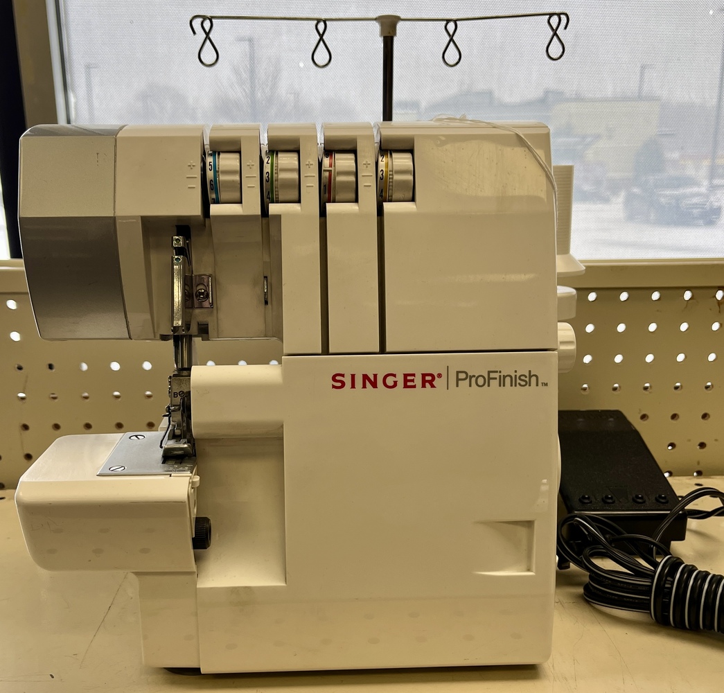Singer Serger Pro Finish | Heartland Pawn & Jewelry