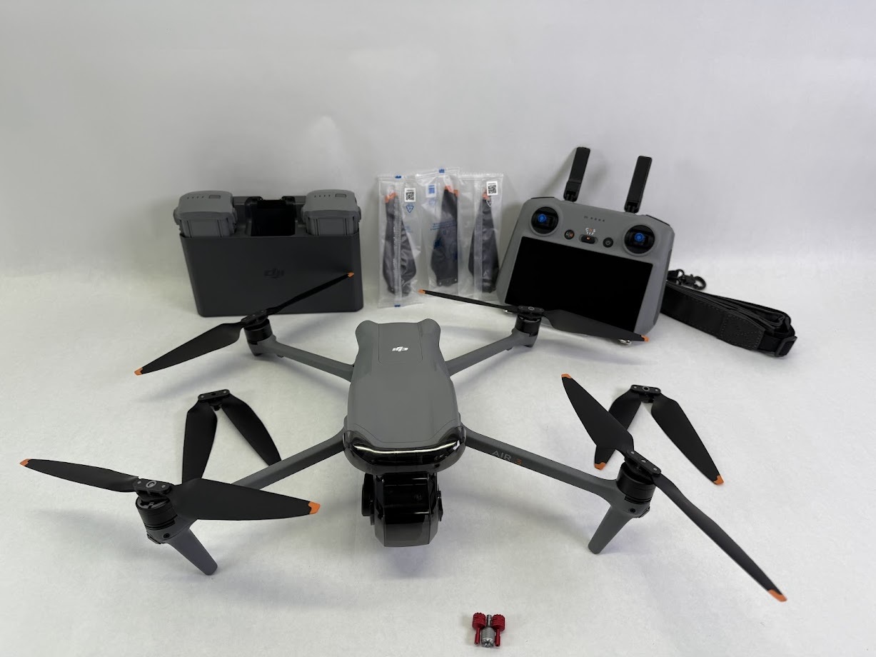 DJI Air 3 Drone Fly More Combo & RC 2 Remote Control W/Built-in Screen ...