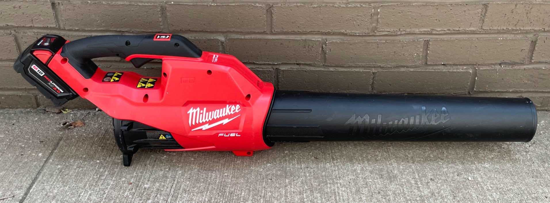 Milwaukee 2724-20 18 Volt M18 Cordless Leaf Blower w/ Battery ...