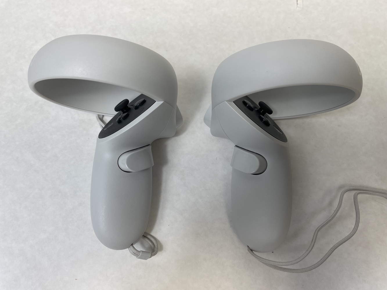 Meta Quest 2 VR Headset W/Hand Controllers - 128GB | Heartland Pawn ...